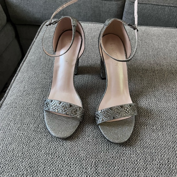 Shoes | De Blossom Collection Size 8 Heels | Poshmark